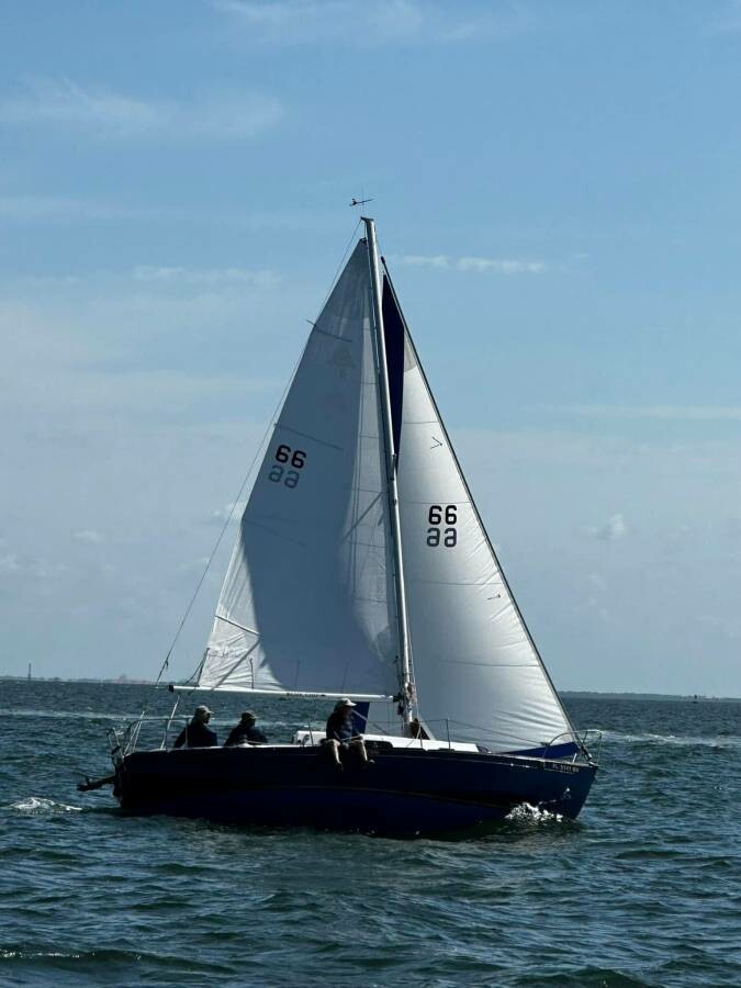 1968 Morgan 24/25 — For Sale — Sailboat Guide