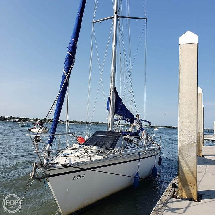 1985 Hunter 40 — For Sale — Sailboat Guide