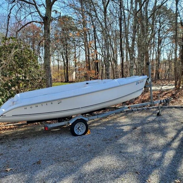 Hunter 170 — Sailboat Guide