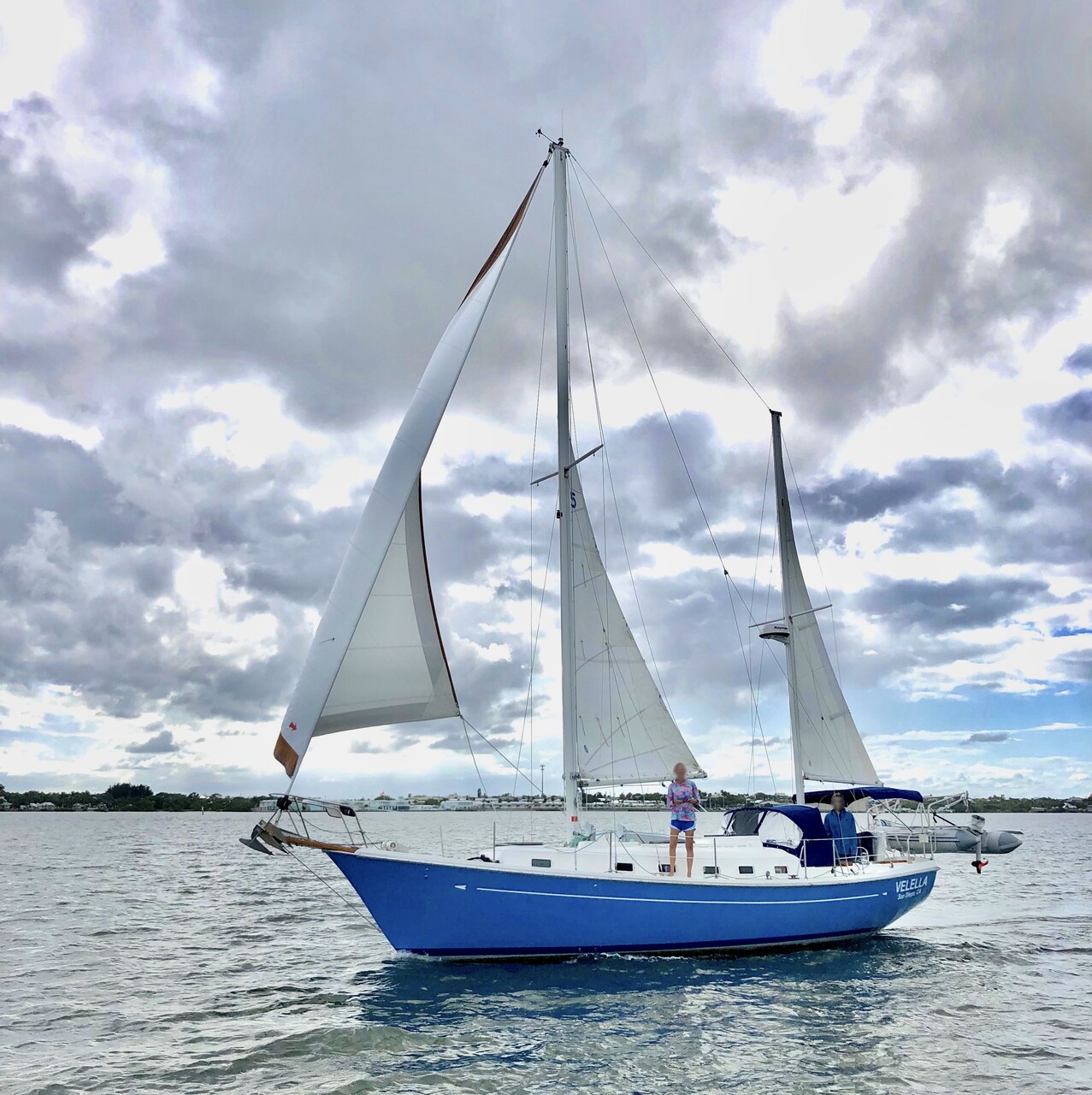 1979 Allied Princess MKII features — For Sale — Sailboat Guide