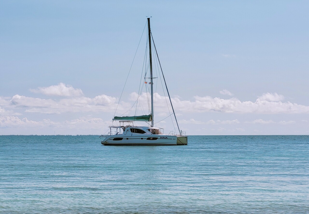 2016 Leopard 44 catamaran — For Sale — Sailboat Guide