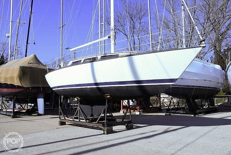 1982 S2 Yachts 9.2A — For Sale — Sailboat Guide