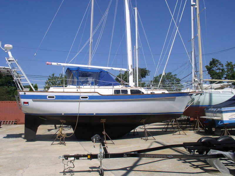 1984 Irwin 38 Center Cockpit — For Sale — Sailboat Guide