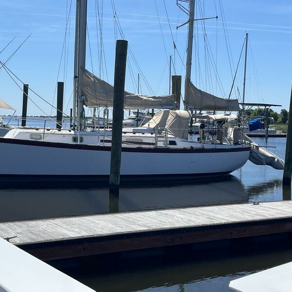1978 Pearson 365 — For Sale — Sailboat Guide