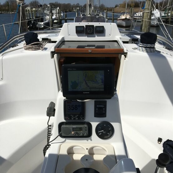 1999 Hunter 340 — For Sale — Sailboat Guide