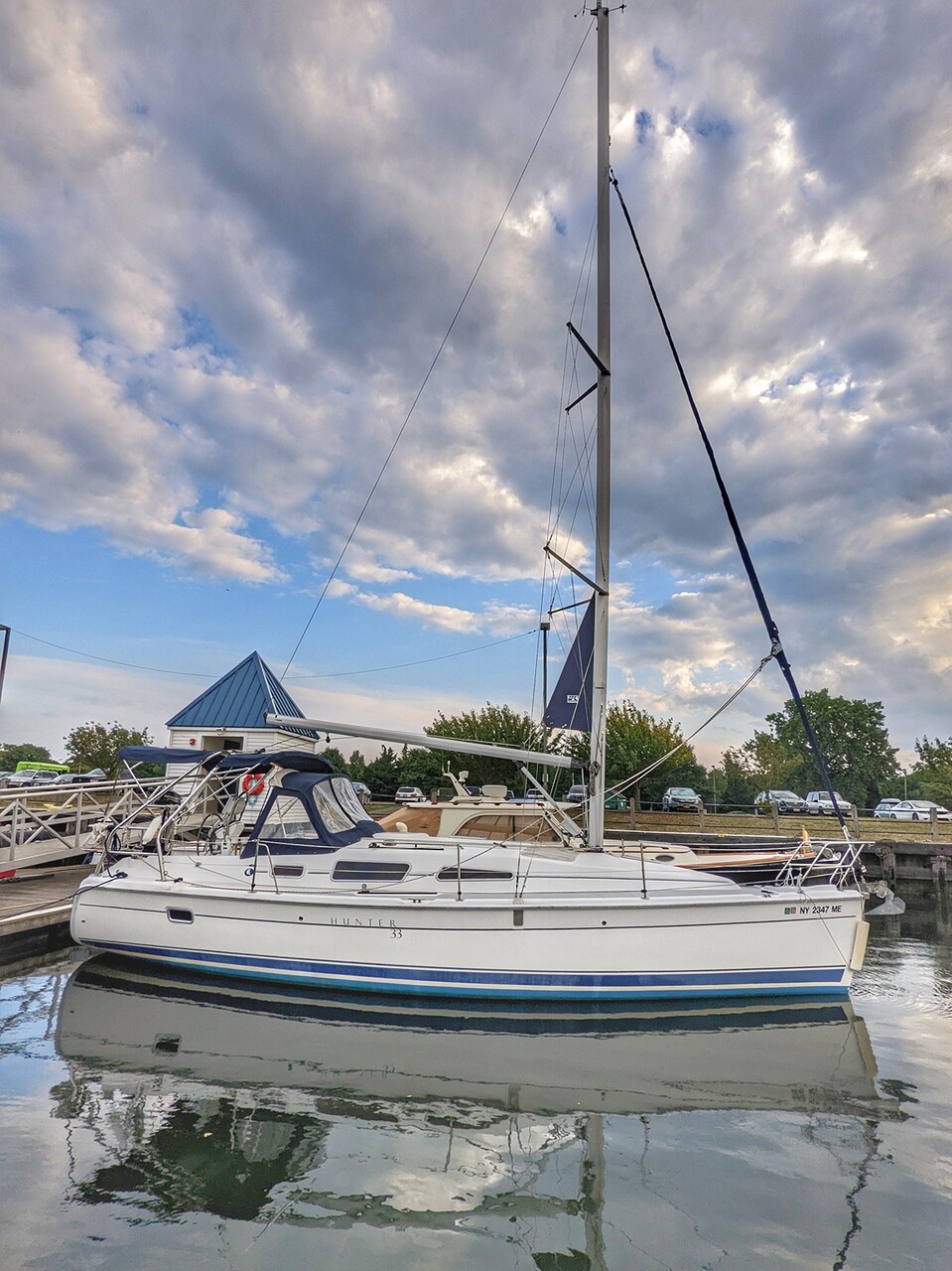 2008 Hunter 33 — For Sale — Sailboat Guide