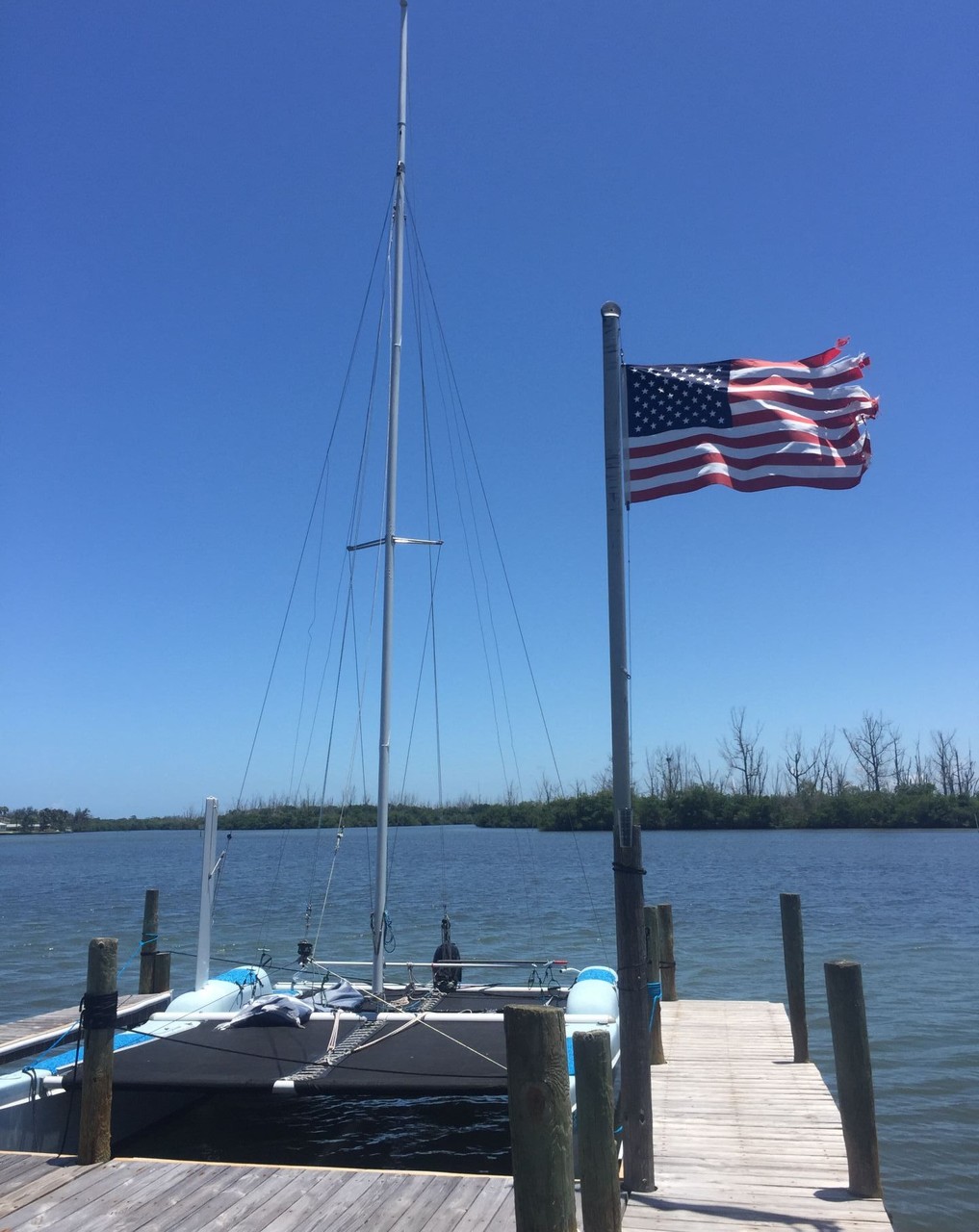 Stiletto 23 — For Sale — Sailboat Guide