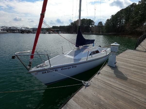 1986 Catalina Capri 22 — For Sale — Sailboat Guide