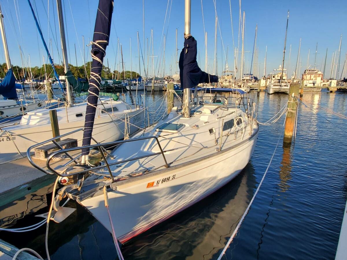 1986 Cal 28-2 — For Sale — Sailboat Guide