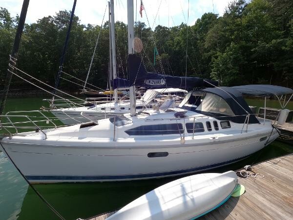 1995 Hunter 336 — For Sale — Sailboat Guide