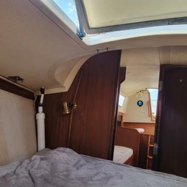 1982 Helms 27 — For Sale — Sailboat Guide