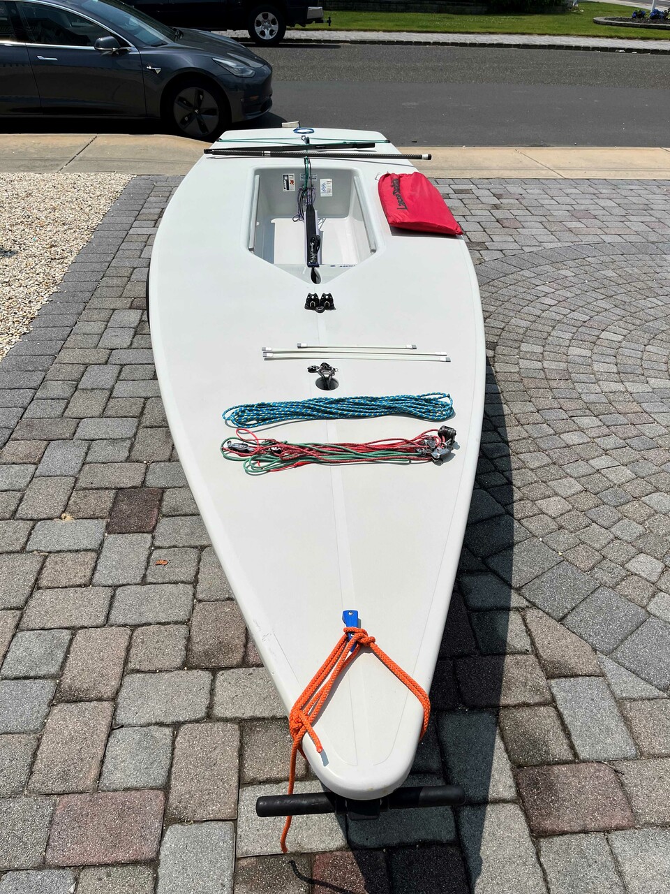 2010 Laser Performance Laser Radial — For Sale — Sailboat Guide