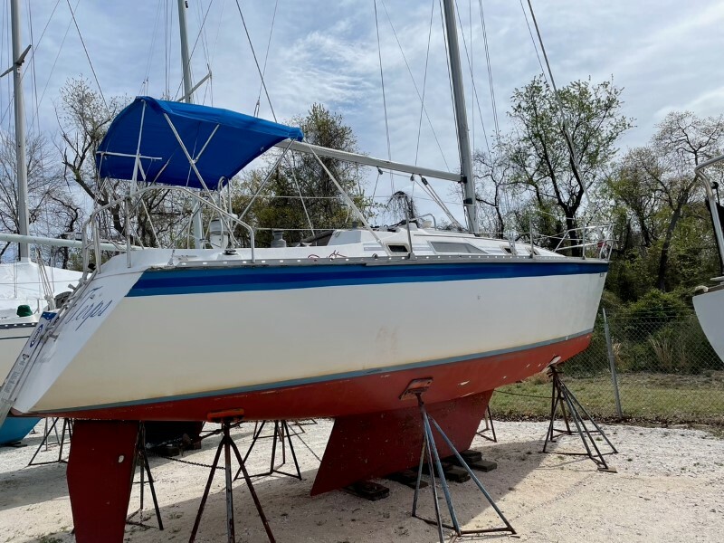 1985 Hunter 31 — For Sale — Sailboat Guide