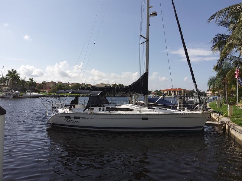 1998 40.5' Hunter Legend 40.5 — For Sale — Sailboat Guide