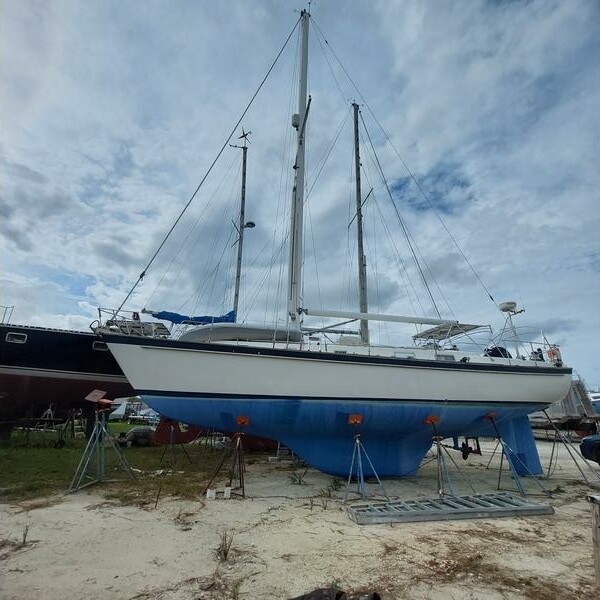 1979 Pearson 424 — For Sale — Sailboat Guide