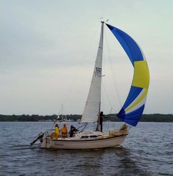 Question - Where to store the table in a Mirage 25 | SailNet Community