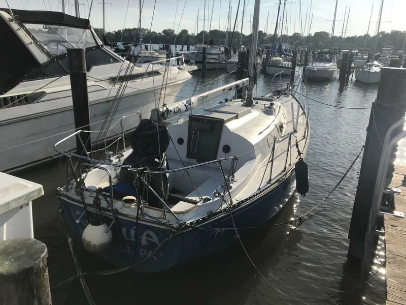 2074 C & C — For Sale — Sailboat Guide