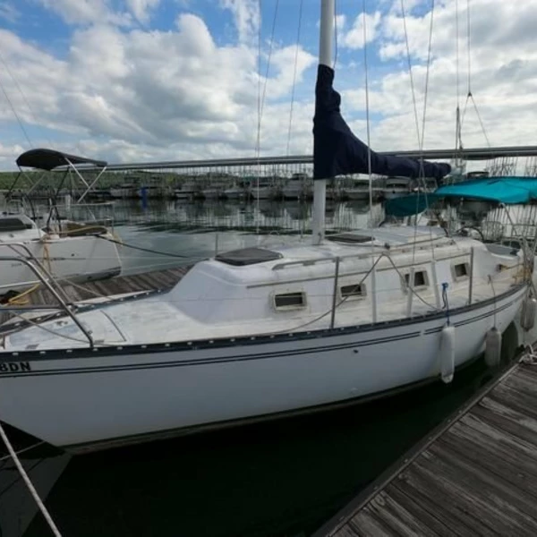 1990 Hunter 27 — For Sale — Sailboat Guide