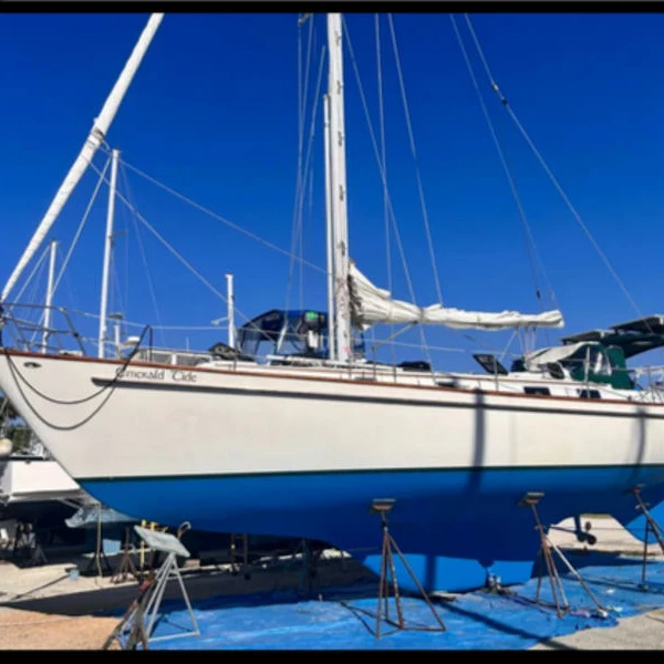 1980 Pearson 424 Ketch — For Sale — Sailboat Guide