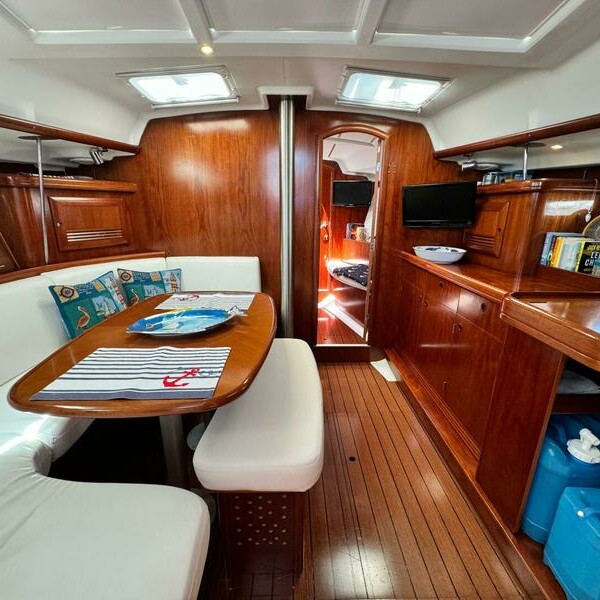 2007 beneteau 393 — For Sale — Sailboat Guide