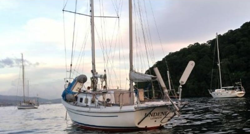 1976 Allied Seawind 31 — For Sale — Sailboat Guide