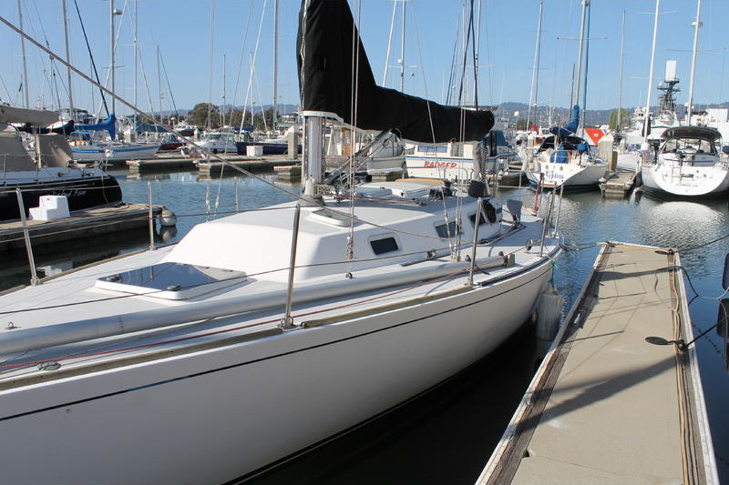 1988 J Boats J35 — For Sale — Sailboat Guide