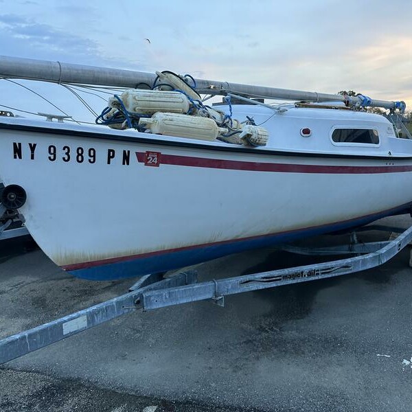 1982 Spindrift Mariner 19 — For Sale — Sailboat Guide