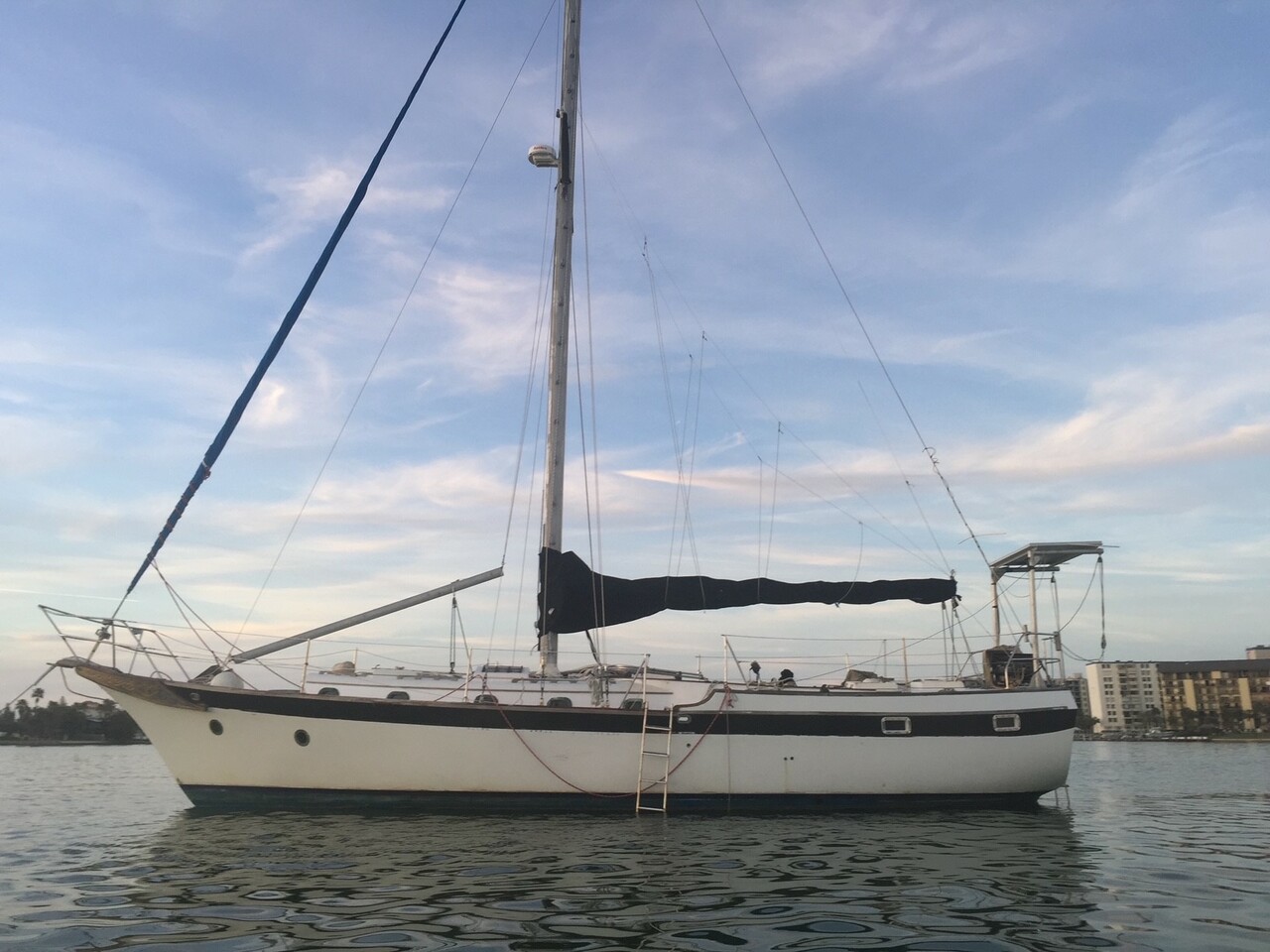 1977 CSY 44 Walkover — For Sale — Sailboat Guide