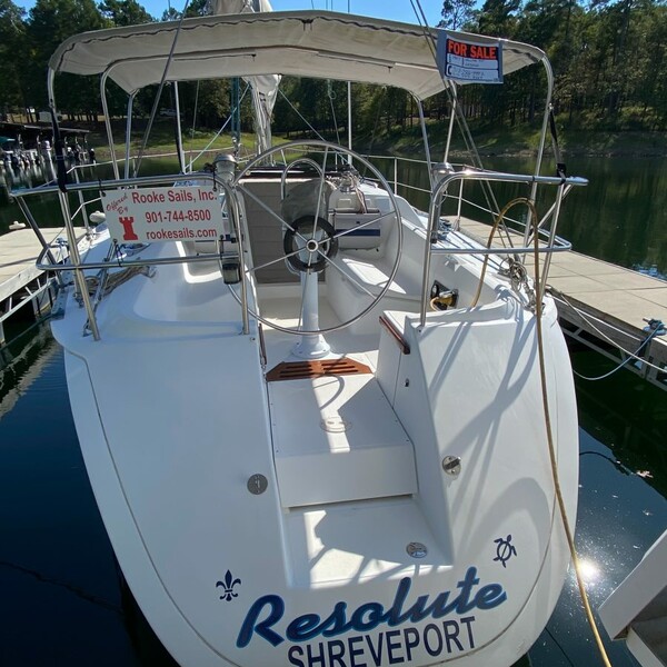 1988 Hunter Legend 35 — For Sale — Sailboat Guide