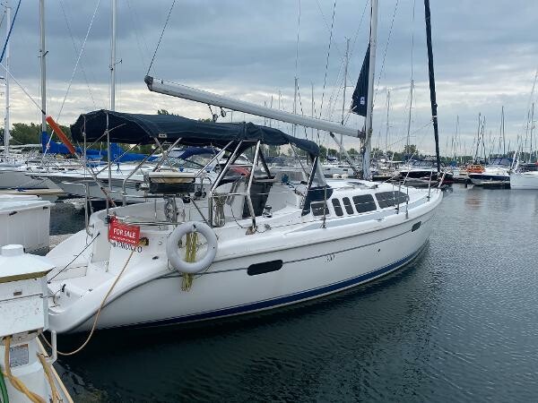 2000 Hunter 340 — For Sale — Sailboat Guide