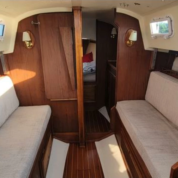 1982 Helms 27 — For Sale — Sailboat Guide