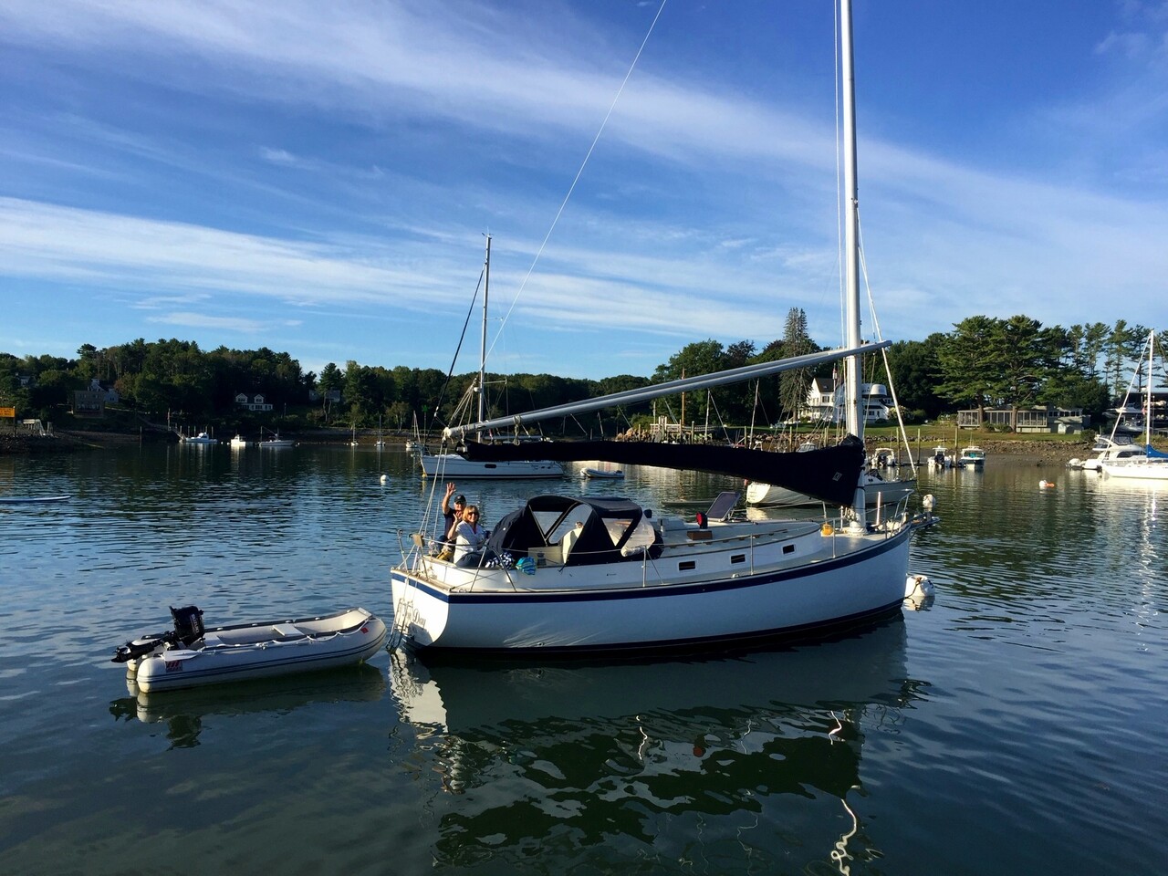 1983 Hinterhoeller Nonsuch 30 — For Sale — Sailboat Guide