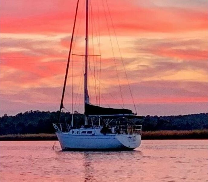 1987 Cal 33 — For Sale — Sailboat Guide