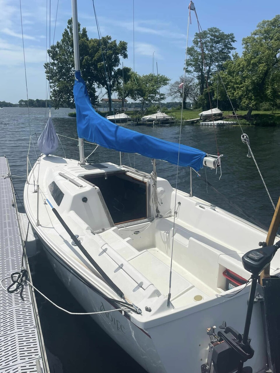 1989 Hunter 23 — For Sale — Sailboat Guide
