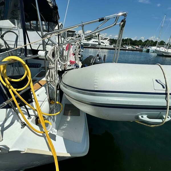 2007 beneteau 393 — For Sale — Sailboat Guide